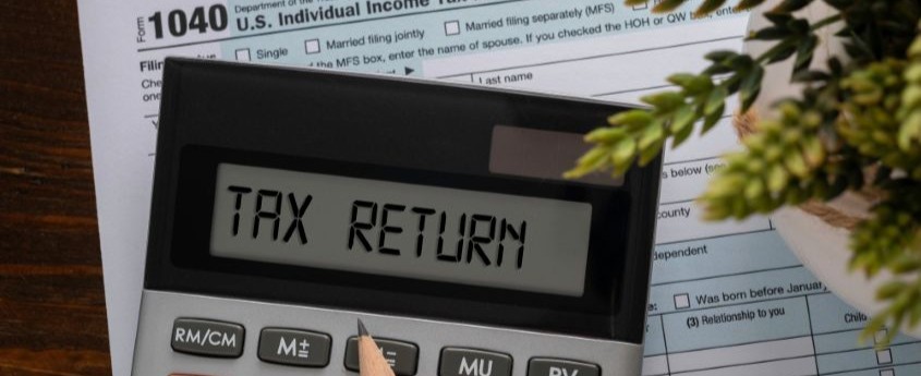 IRS To Begin Accepting Tax Returns On Jan. 26: What Taxpayers Should ...